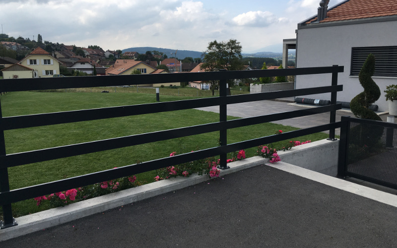 Clôture au design moderne et originale, sur mesure